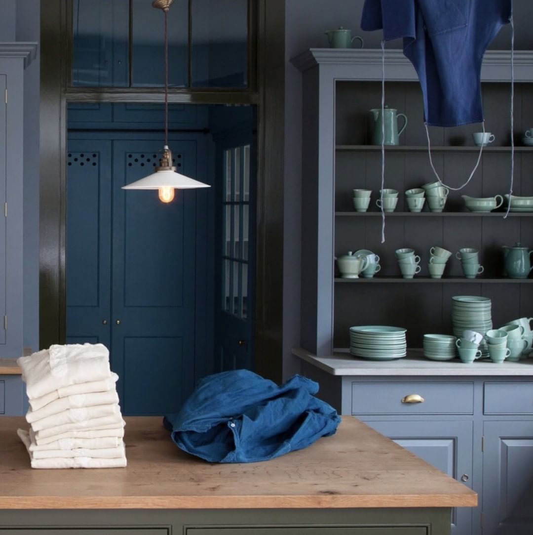 English-style-kitchen-with-cabinets-island-and-wall-all-painted-in-blue ...