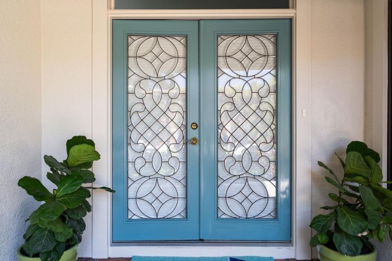 Benjamin-Moore-Aegean-Teal-2021-front-door-paint-color-gloss ... Benjamin-Moore-Aegean-Teal-2021-front-door-paint-color-gloss ...